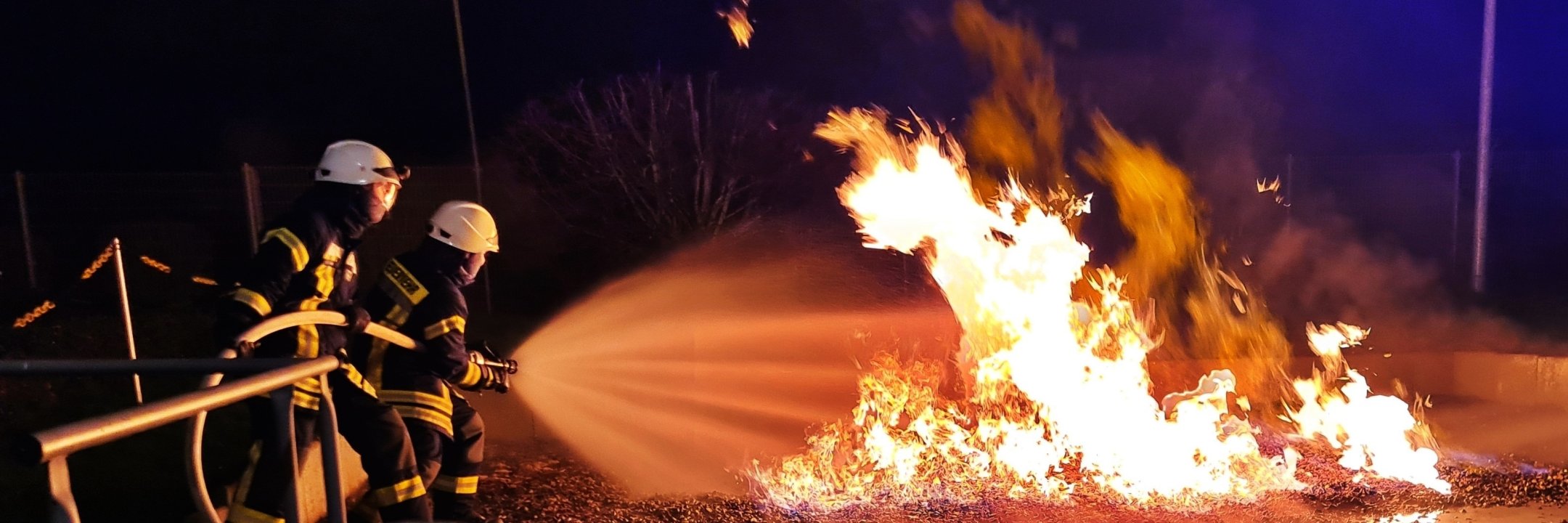 Erfolgreicher Abschluss des Feuerwehr-Grundlehrgangs in der VG Loreley ...